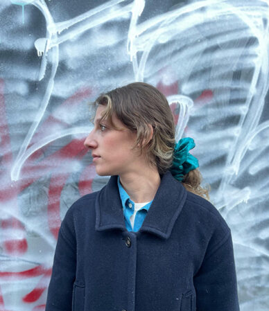 "I Live In My Mind, Not In My House": a Conversation with Emily Simon ...